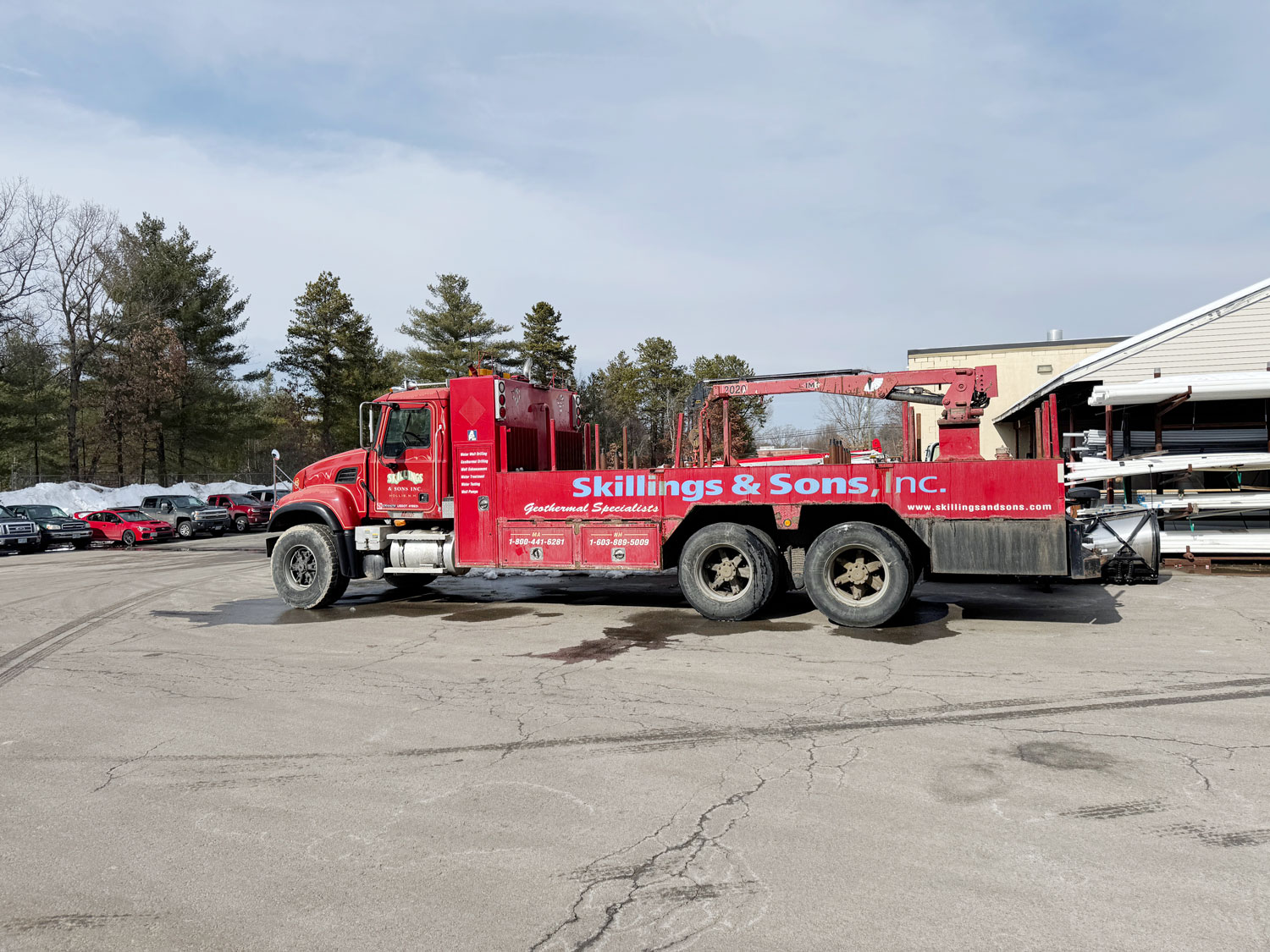 2003 Mack Water Truck with Crane